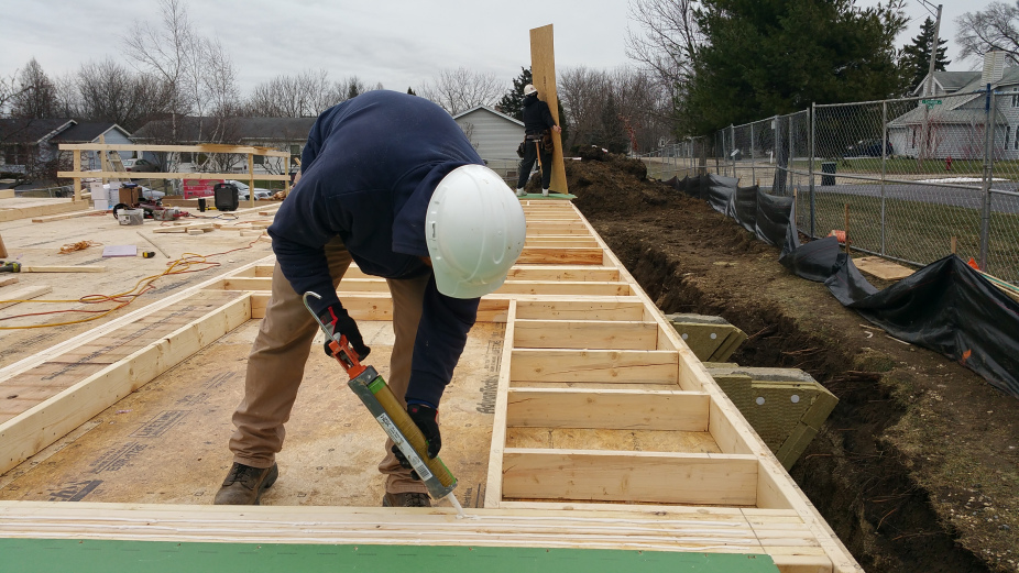 Urban Rustic: Kneewalls, Subfloor, and Exterior Walls ...