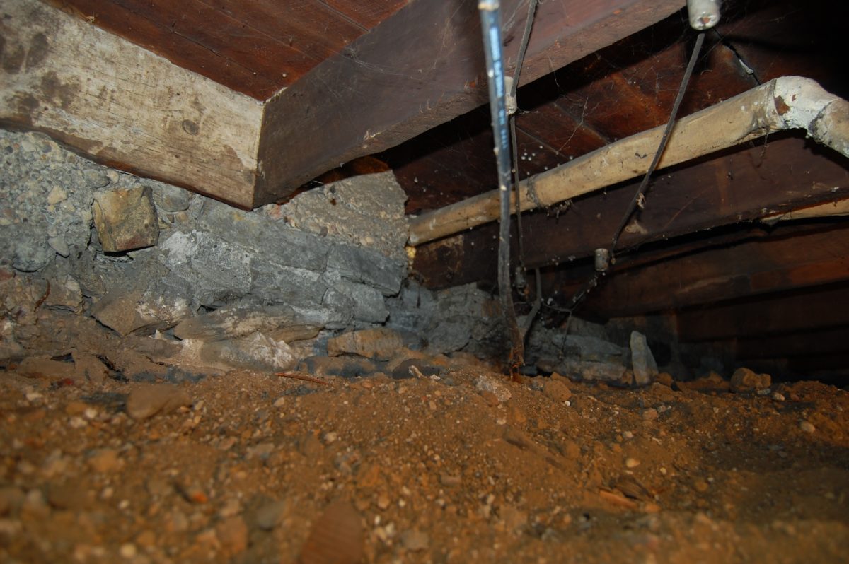 What’s Wrong With This Crawl Space? - GreenBuildingAdvisor