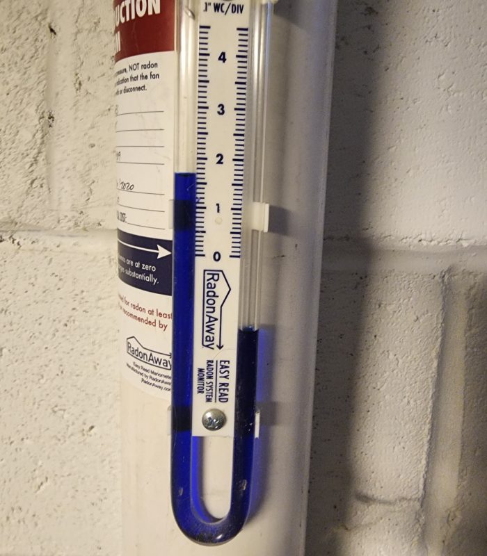 Diagnostic Tools We Use: Single-Channel Manometer - GreenBuildingAdvisor