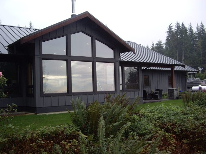 Board and batten detail at bellyband/skirtboard - GreenBuildingAdvisor